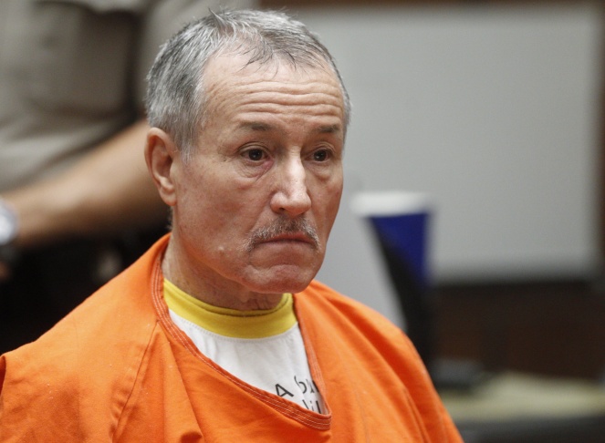 Timeline: Miramonte teacher Mark Berndt's disciplinary history at LA ...